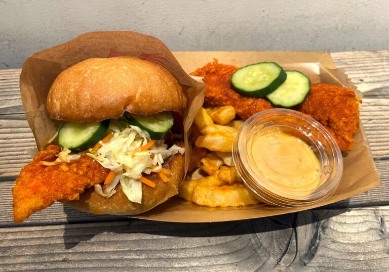 【目黒区】カリフォルニアで話題のやみつきホットチキンサンドが日本初上陸。「MAIN CHICK HOT CHICKEN TOKYO POP ...
